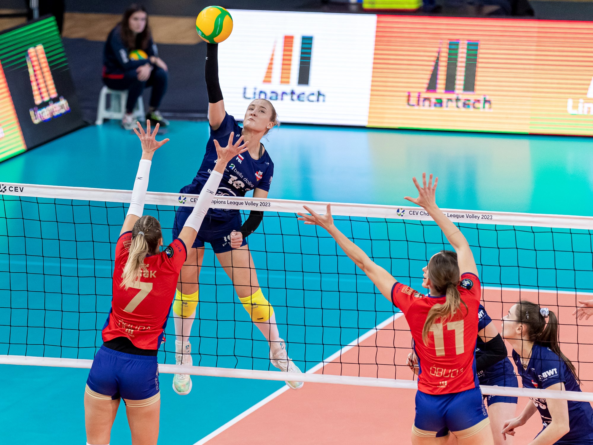 Vasas Óbuda BUDAPEST 2:3 KS DevelopRes Rzeszów - CEV Champions League ... Vasas Óbuda BUDAPEST 2:3 KS DevelopRes Rzeszów - CEV Champions League ...